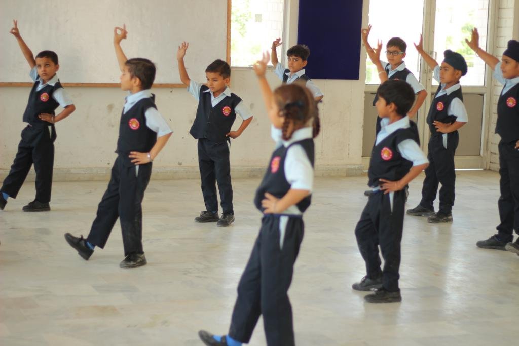 HKL Colleges – Colleges